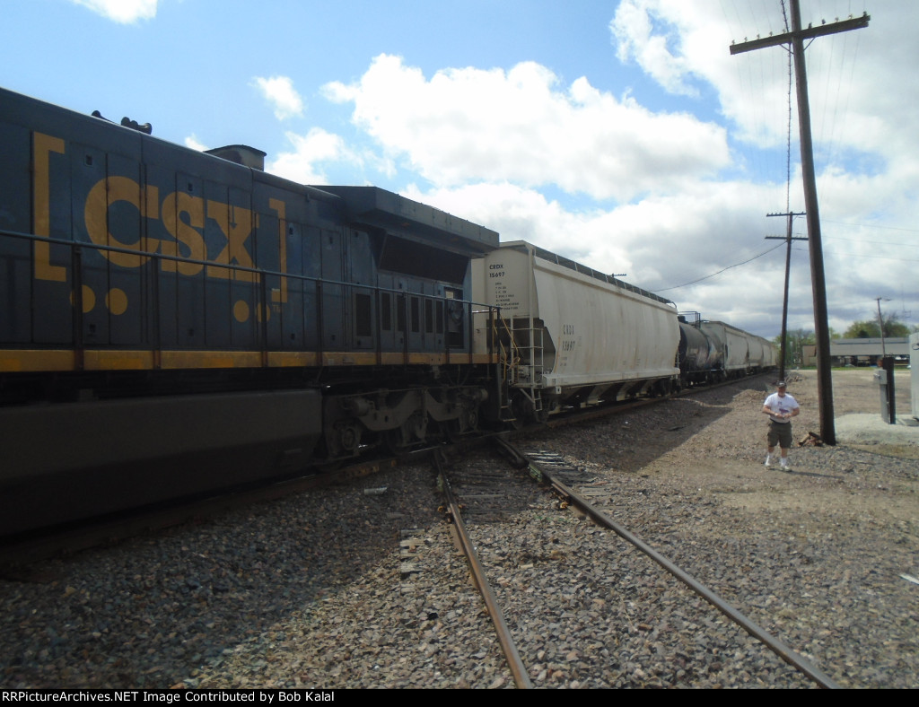 CSX 9030 Northbound